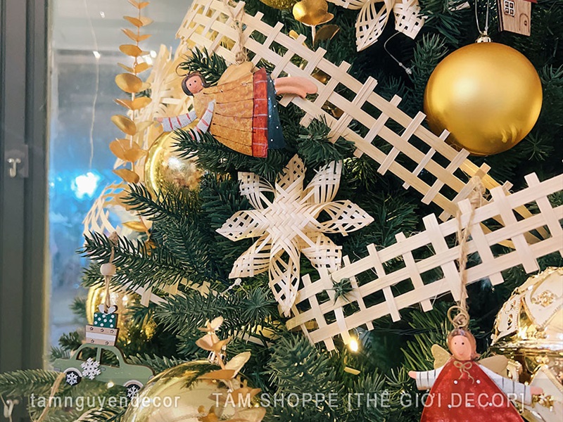 Cây thông Noel PE phụ kiện nan tre 1m5 [2024 - Tâm Nguyễn Decor] CTHTTS ...
