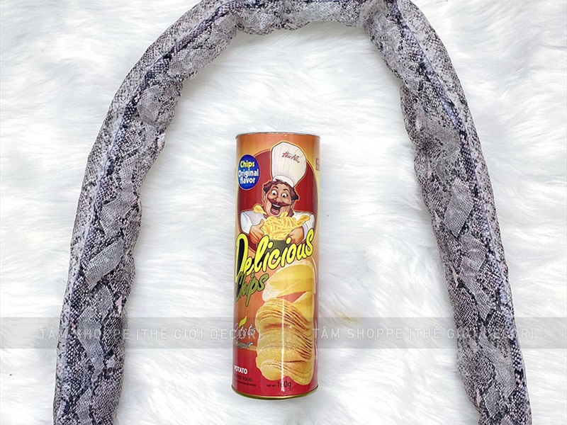 Hộp khoai tây hù doạ rắn nhảy ra ngoài cực vui nhộn [Phóng mạnh - Bất ...