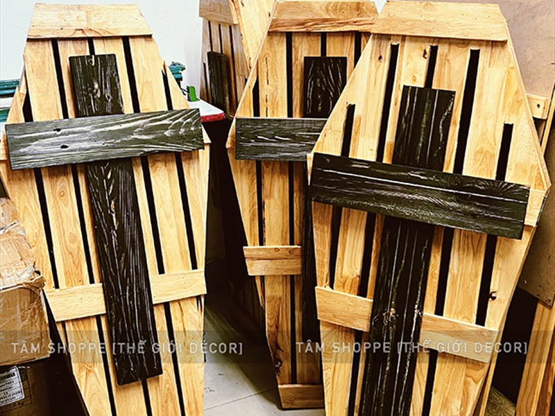 Mô hình quan tài Ma cà rồng Dracula bằng gỗ cỡ lớn D100cm QUANTAI-01