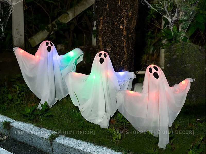 Set 03 con ma trắng nắm tay chông cắm đất (Có đèn Led - tặng Pin)) HLW ...
