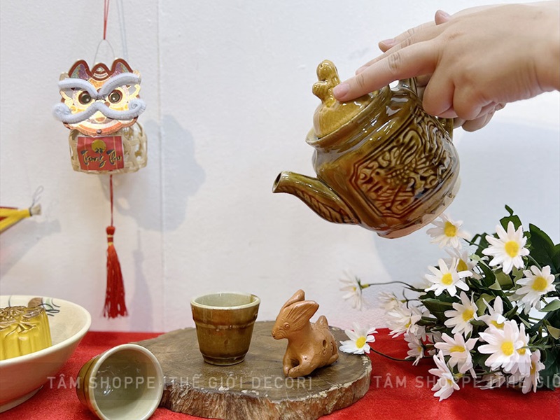Ấm trà gốm nâu vàng Nam Bộ xưa và ly uống trà [Chuẩn màu - Men đẹp ...